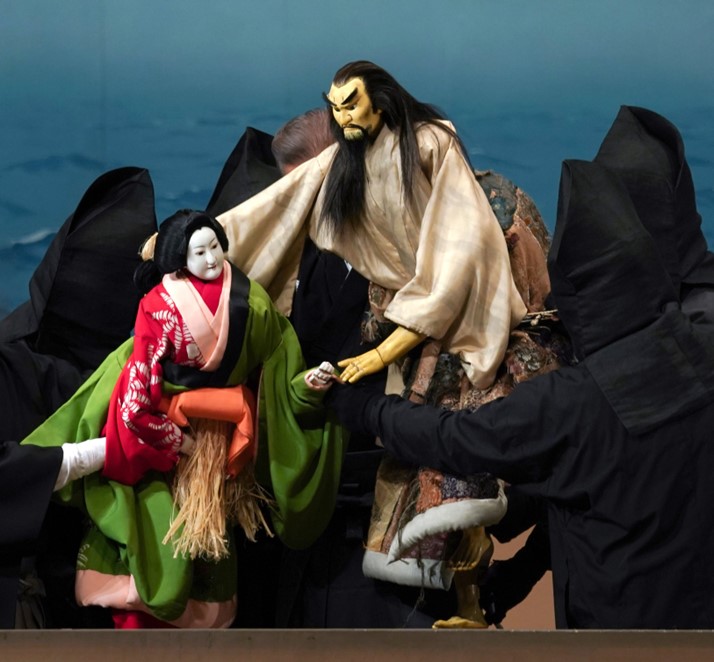 Osaka Premium Tour:Enjoy UNESCO Cultural Heritage "Bunraku" and Dining ...